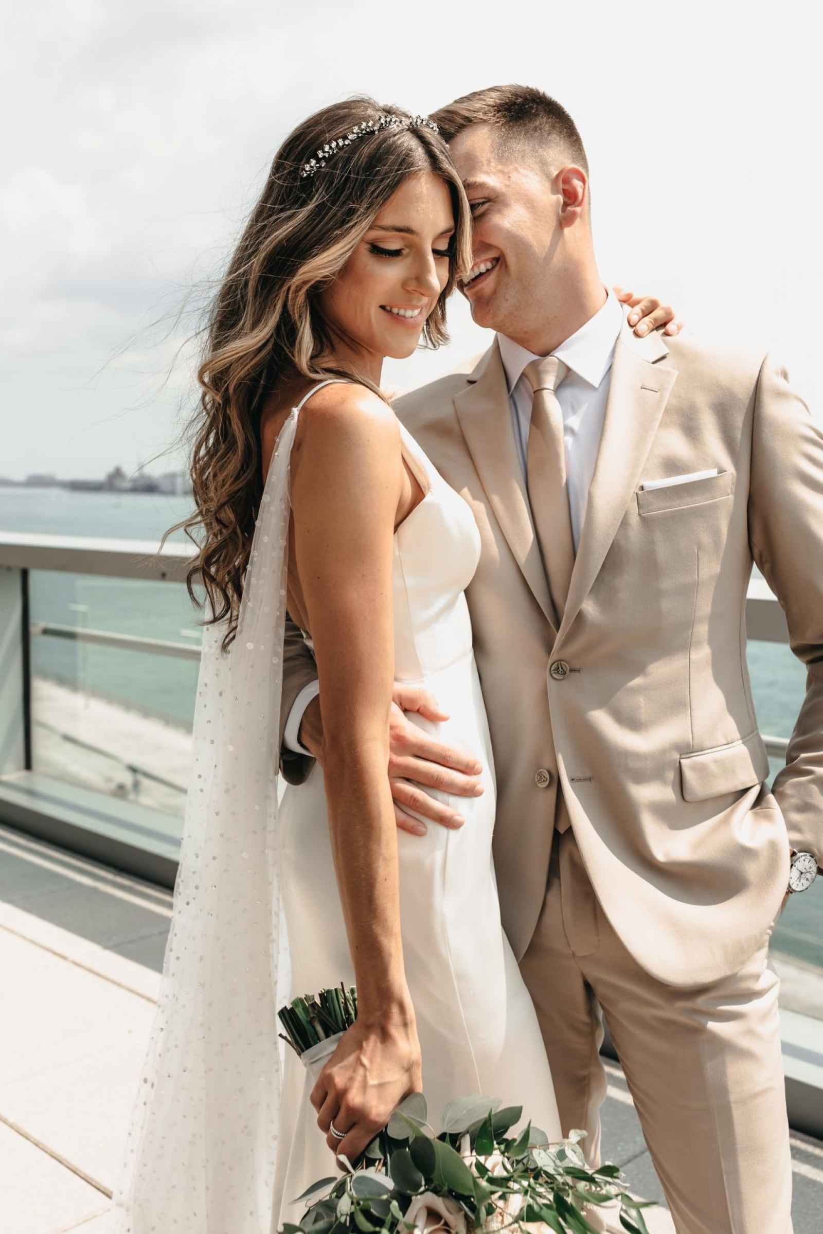 A Casual, Boho Detroit Celebration: The Real Wedding of Emily Sciriha ...